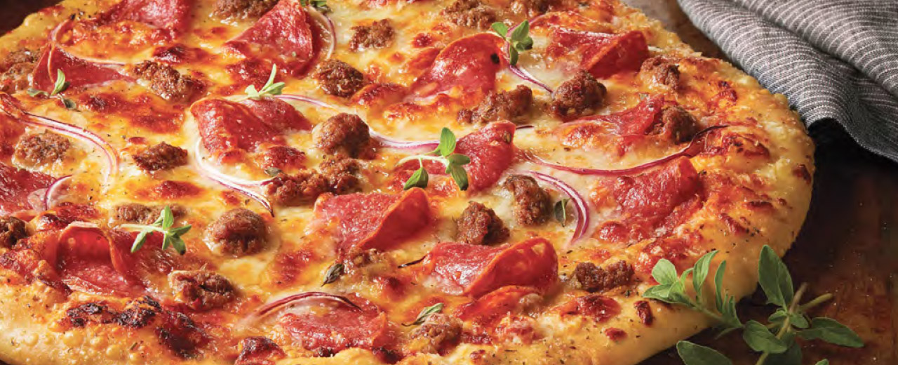 Foodservice Recipe: Sopressata Sausage Pizza
