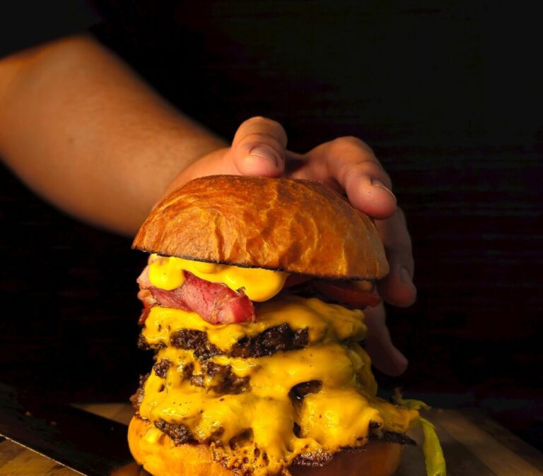 Wholesale Burgers and Burger Ingredients for Restaurants